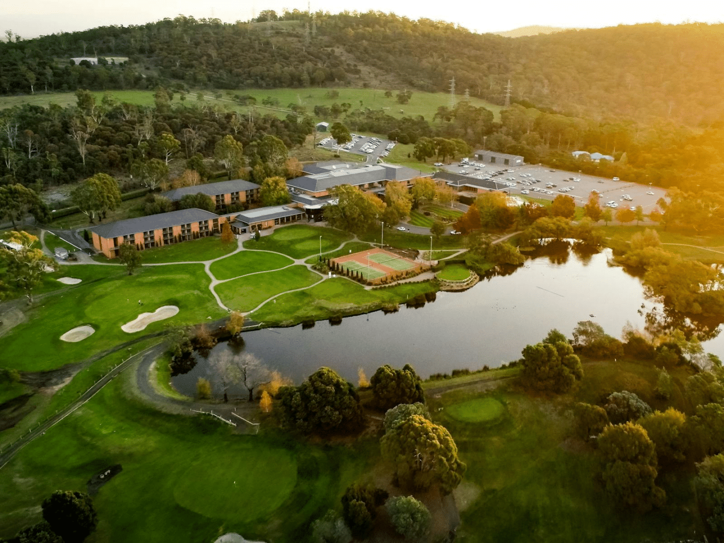 Country Club Tasmania - Launceston Accommodation, Golf & Events